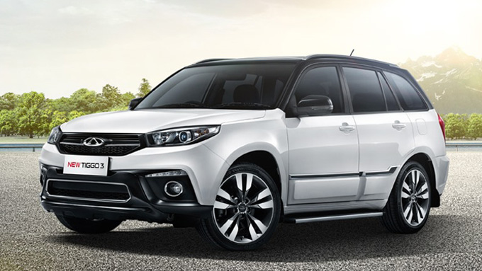 مقایسه خودرو لیفان X60 با ام وی ام X33 S