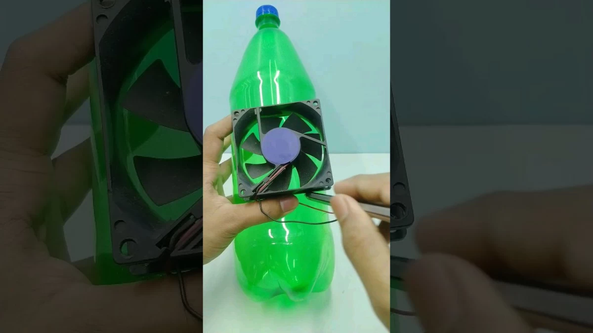 بطری نوشابه را به کولر تبدیل کنید نحوه ساخت کولر با فن خنک کننده ۱۲ ولت Dc